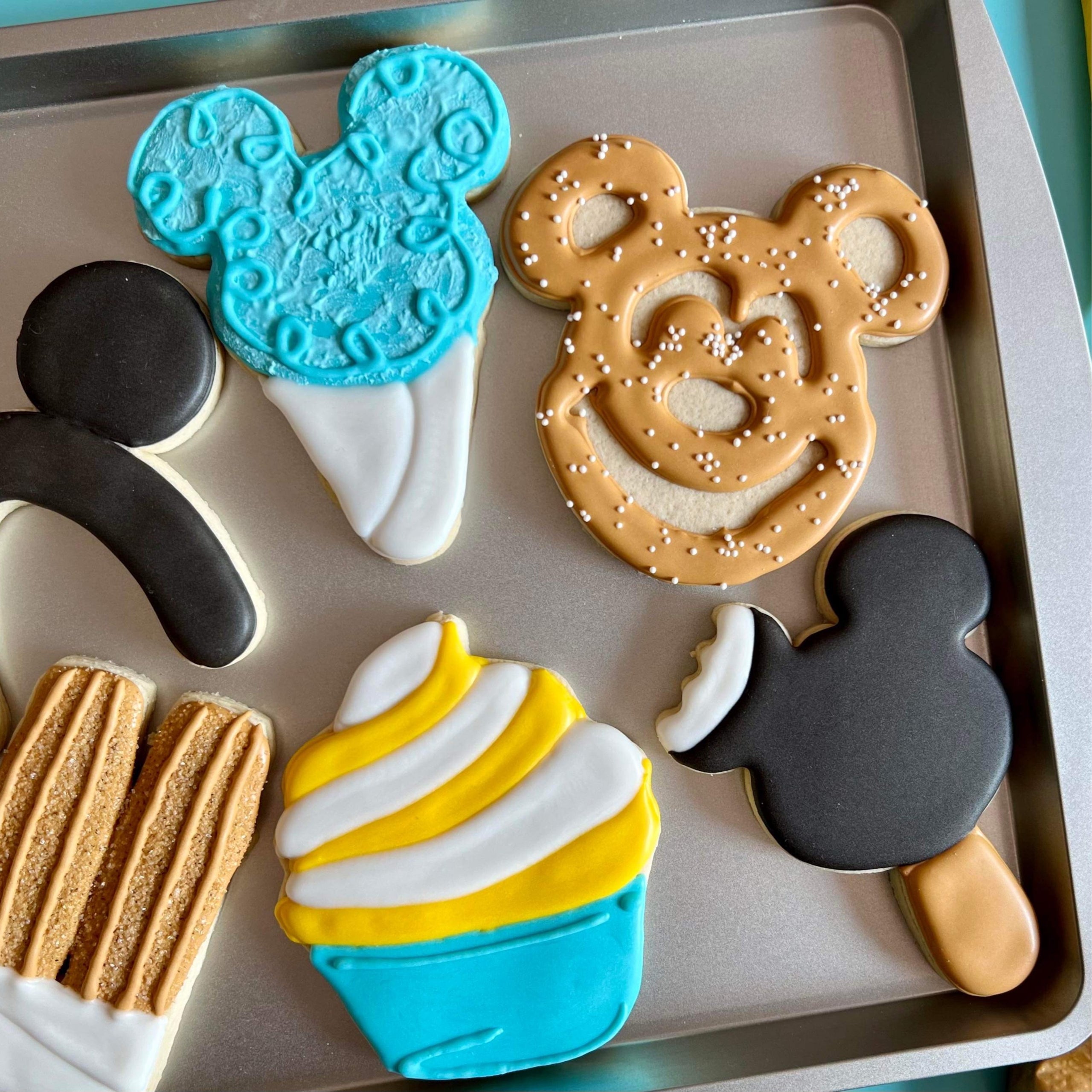 6/13 Summer Vacation Cookies | Danilly Designs